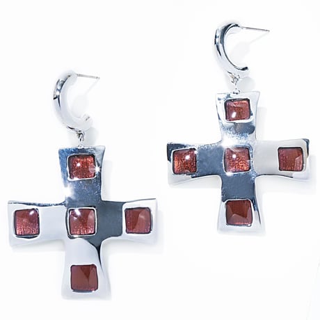 crawn pierce – iris47